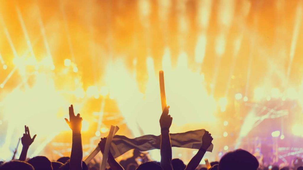 Types Of Entertainment - 7 Different Forms of Amusement